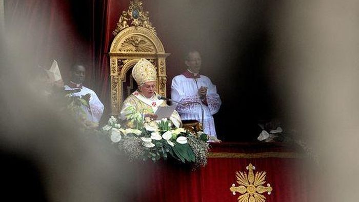 Papa/ Cattolici cinesi non si perdano d'animo per persecuzioni - apcom