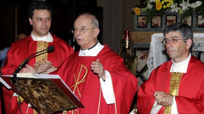Mandello piange don Gianni Gatti prevosto del Sacro Cuore - Homepage