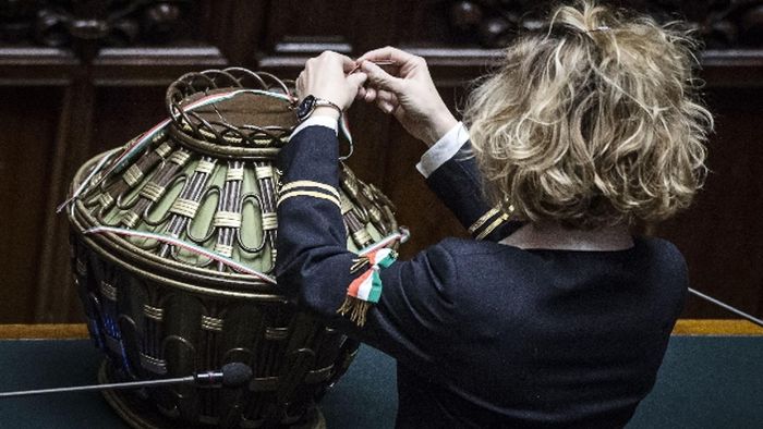 Consulta: ancora scheda bianca da Pd - Europa