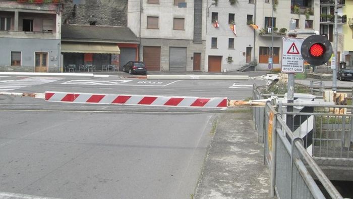 Semaforo intelligente per San Giacomo - Cronaca