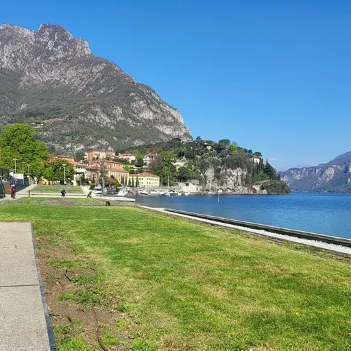 Video hard in un hotel sul lago di Como pubblicato su Onlyfans