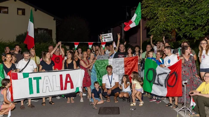 L’abbraccio di Olcio a Panizza - Cronaca, Mandello del Lario