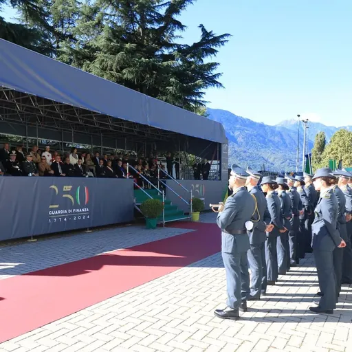 La nuova caserma intitolata al finanziere Dario Cinus - Cronaca, Sondrio