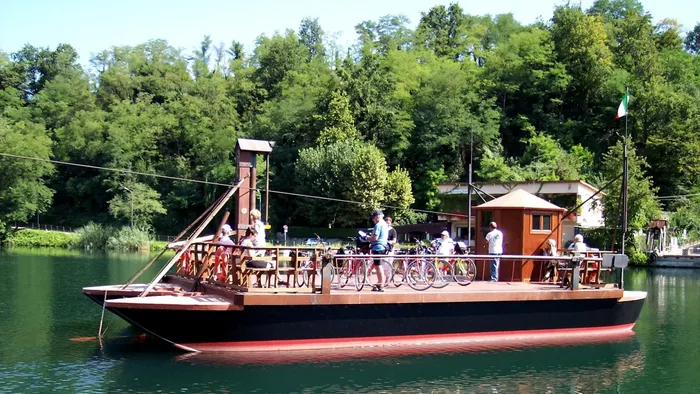 Imbersago ringrazia il Marco Polo di Colico: raccolte trecento firme ...