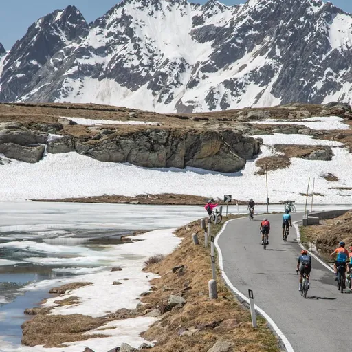 Attesa per l’Enjoy Stelvio Valtellina, quattro giorni sui passi alpini ...