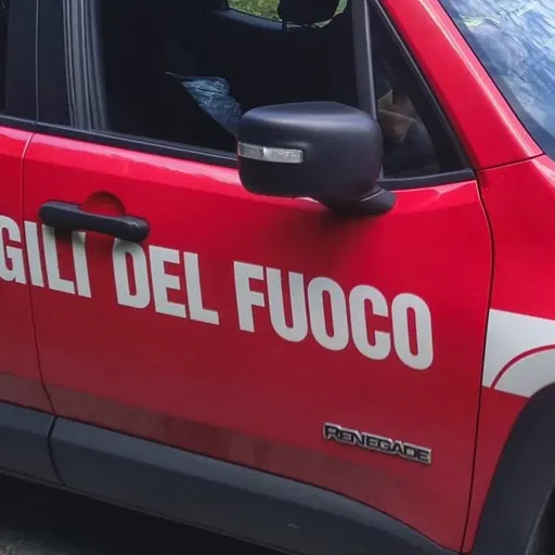 Bokep guru dan 2 murid statuesque Slavic beauty who