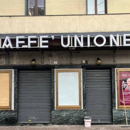 Lecco, serrande giù per lo storico Caffè Unione: 42 anni di storia ...