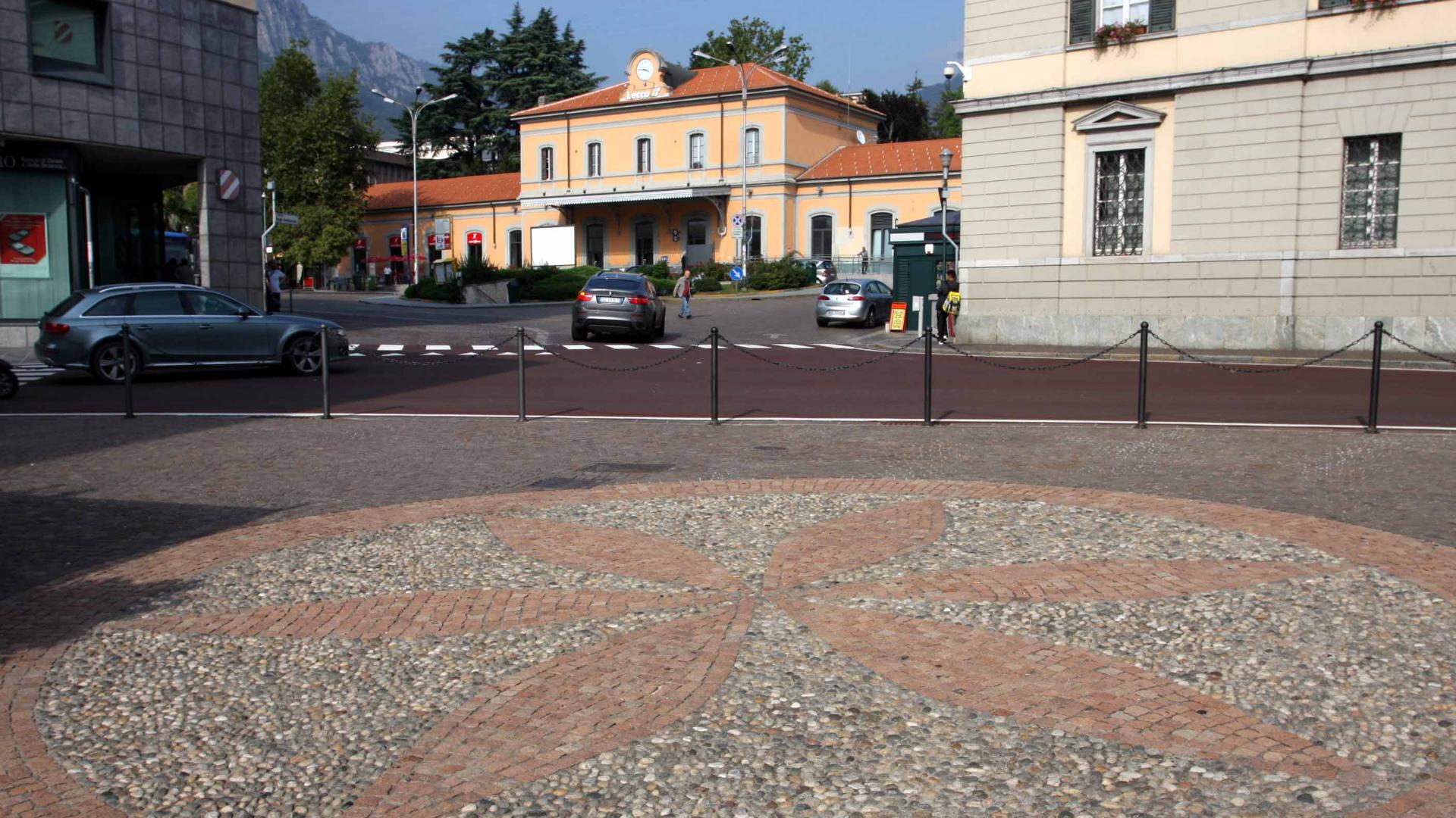 Storia di Mahmoud, accoltellato alla stazione di Lecco - Cronaca, Lecco