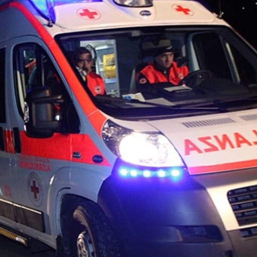 Fusine: esplosione in garage, gravissimo 61enne - Cronaca