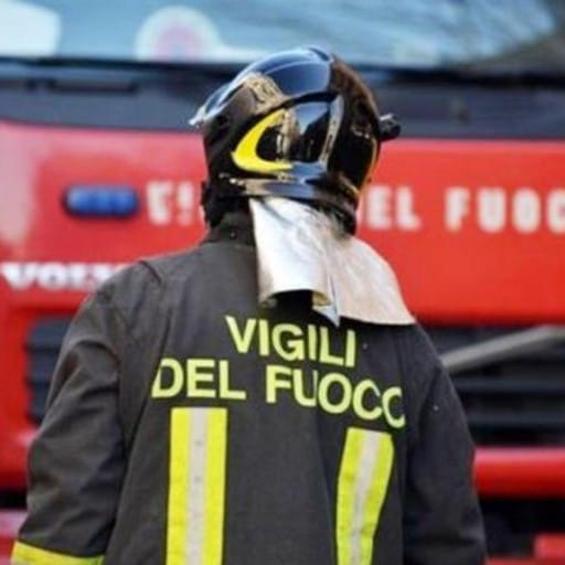 Lecco, caduta massi alla falesia Lariosauro: intervento dei Vigili del ...