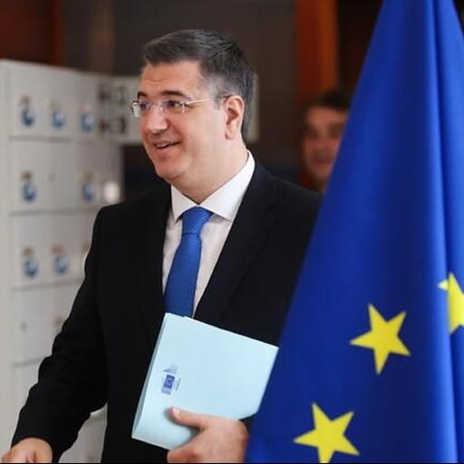 L'Ue rassicura sui jet fuel: Nessun segnale di carenze - Europa
